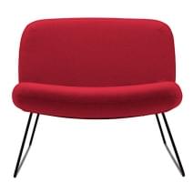 JAVA, a sleek lounge chair, with great comfort. SOFTLINE