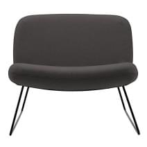 JAVA, a sleek lounge chair, with great comfort. SOFTLINE