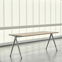 PYRAMID kollektion af HAY. Borde, bænke og sofaborde i massivt træ og ...