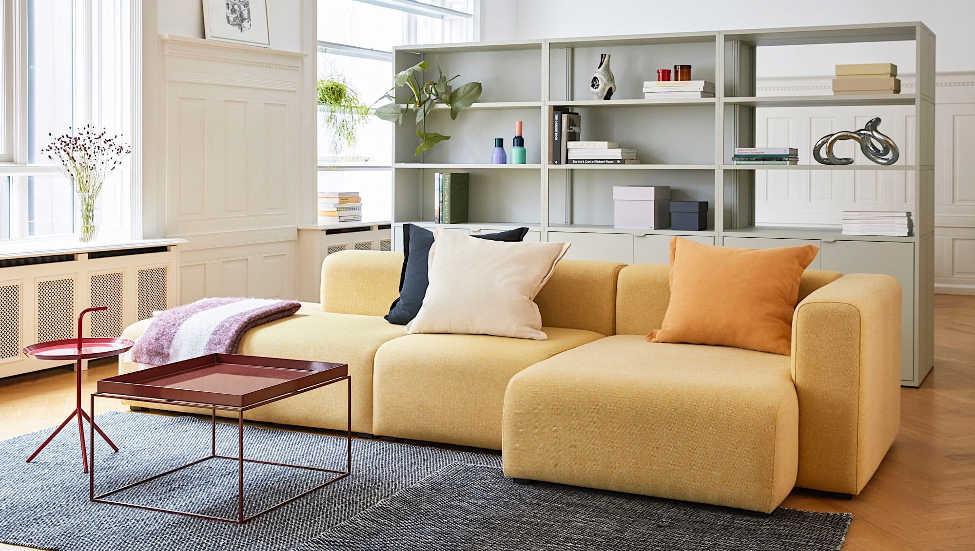 MAGS SOFA SOFT, modular combinations, in leather