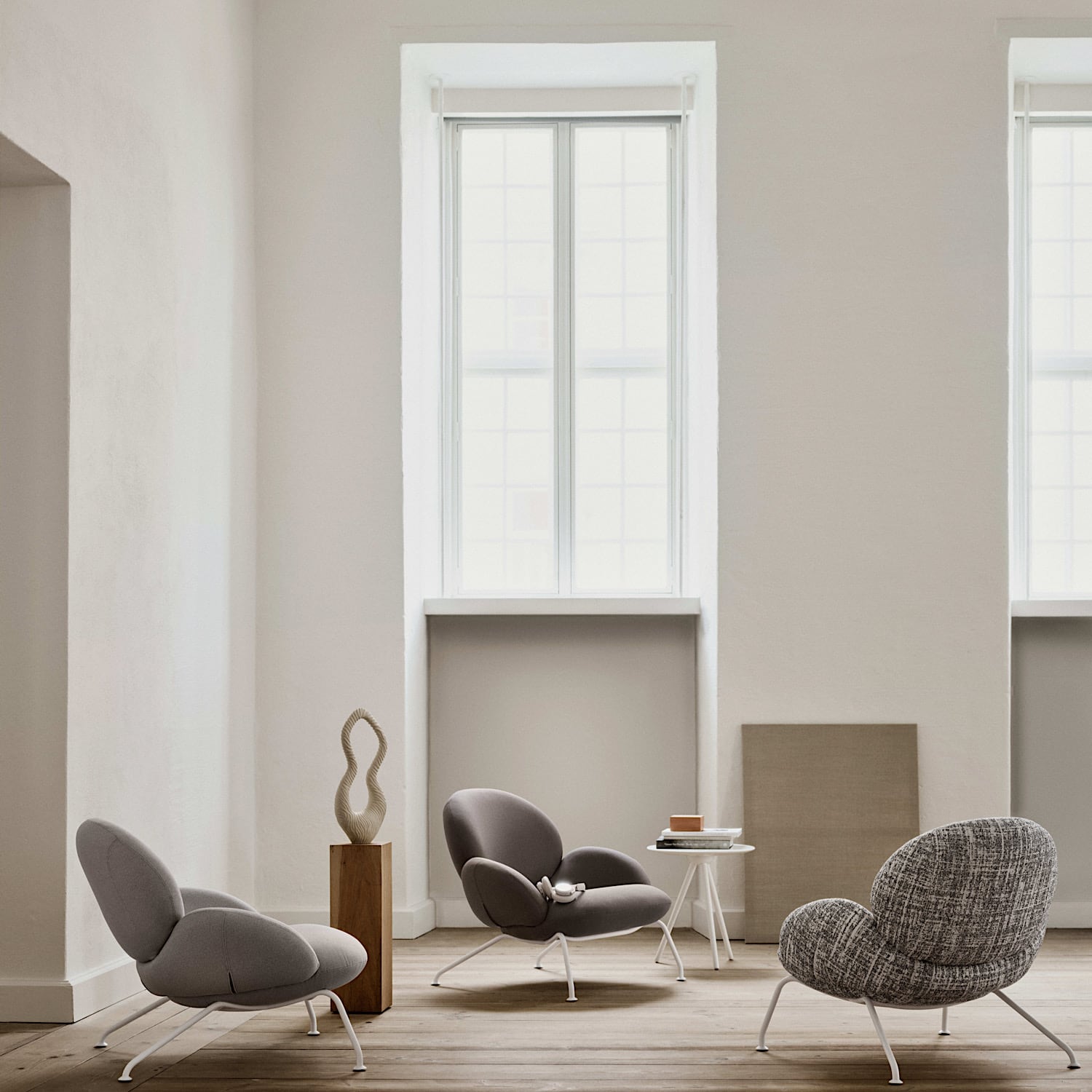 DUET, minimalist and very comfortable sofa, timeless design